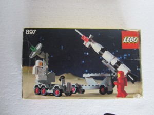 Lego Space 897 : Mobile rocket launcher - Lego(R) by Alkinoos